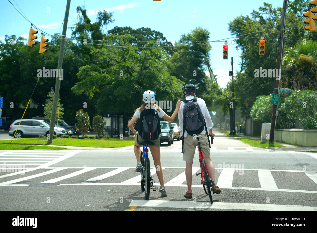 Two bikers hi-res stock photography and images - Alamy