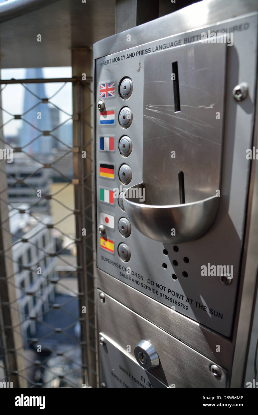 The monument london viewing platform High Resolution Stock Photography ...
