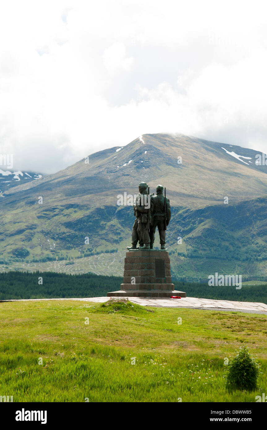 Memorial dedicated to the men of the original British Commando Forces ...