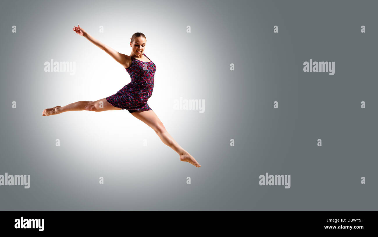 woman dancer jumping Stock Photo - Alamy