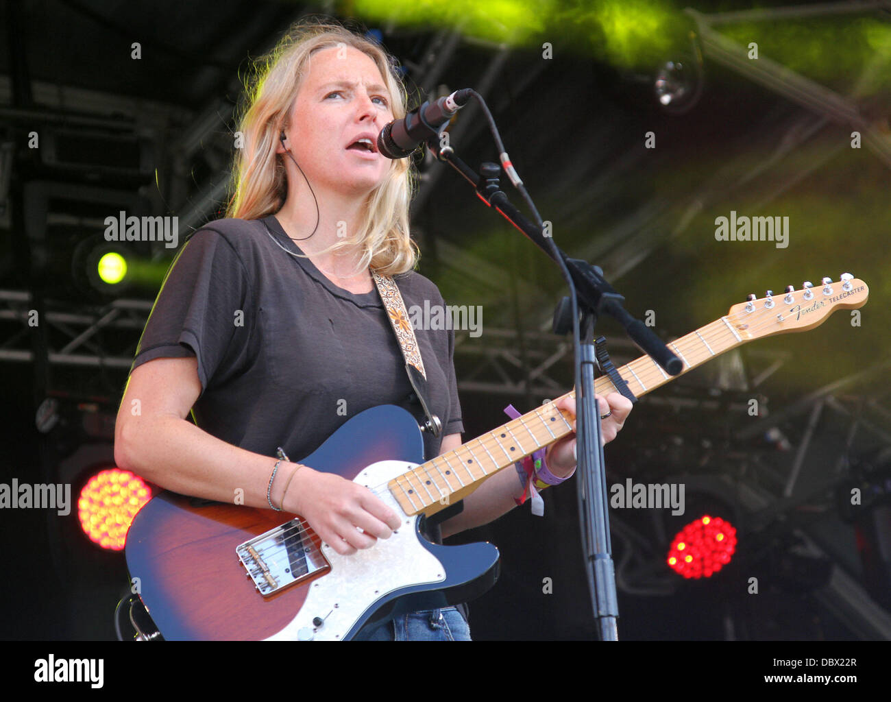 Lissie singer hi-res stock photography and images - Alamy