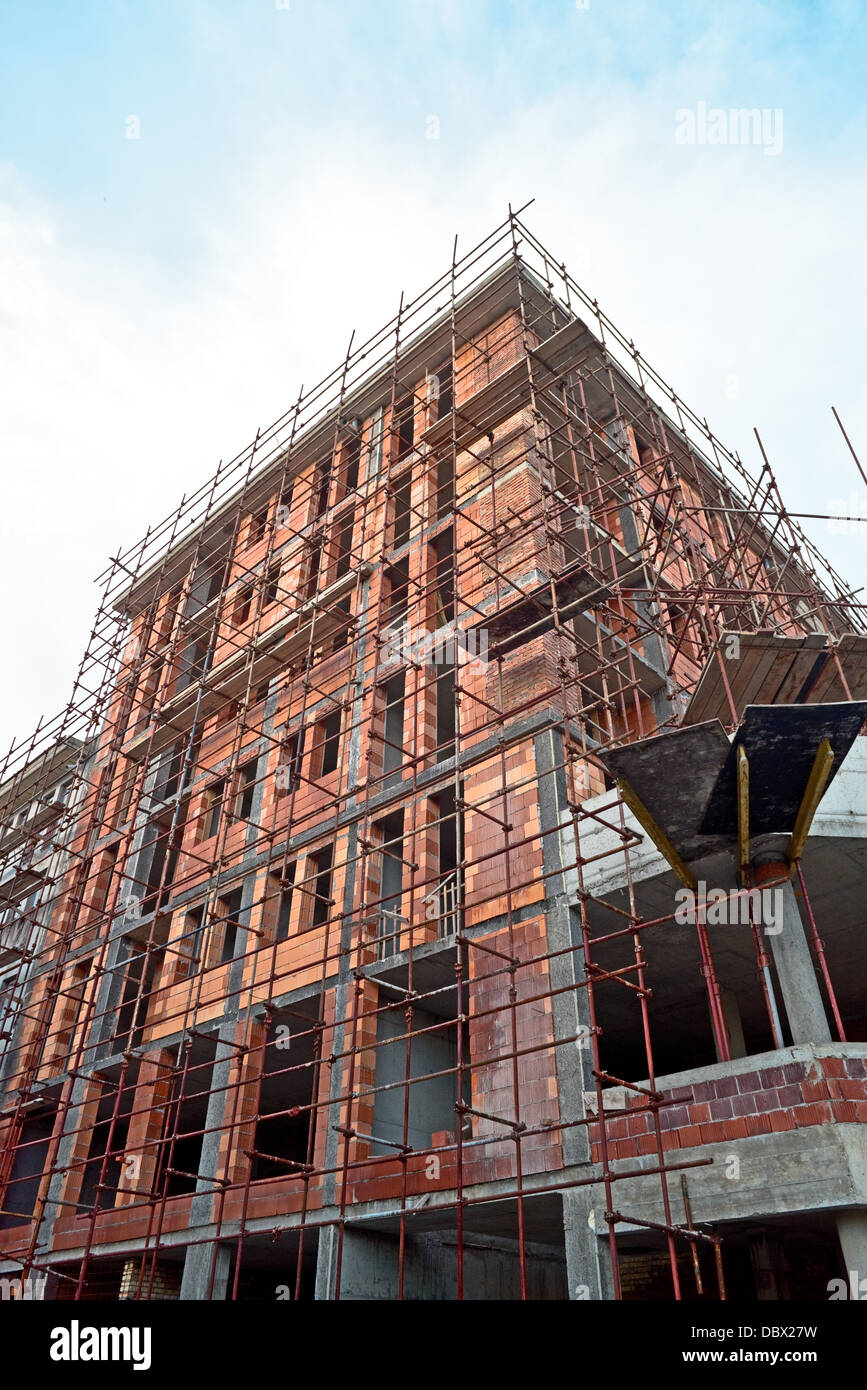 Scaffolding around facade hi-res stock photography and images - Alamy