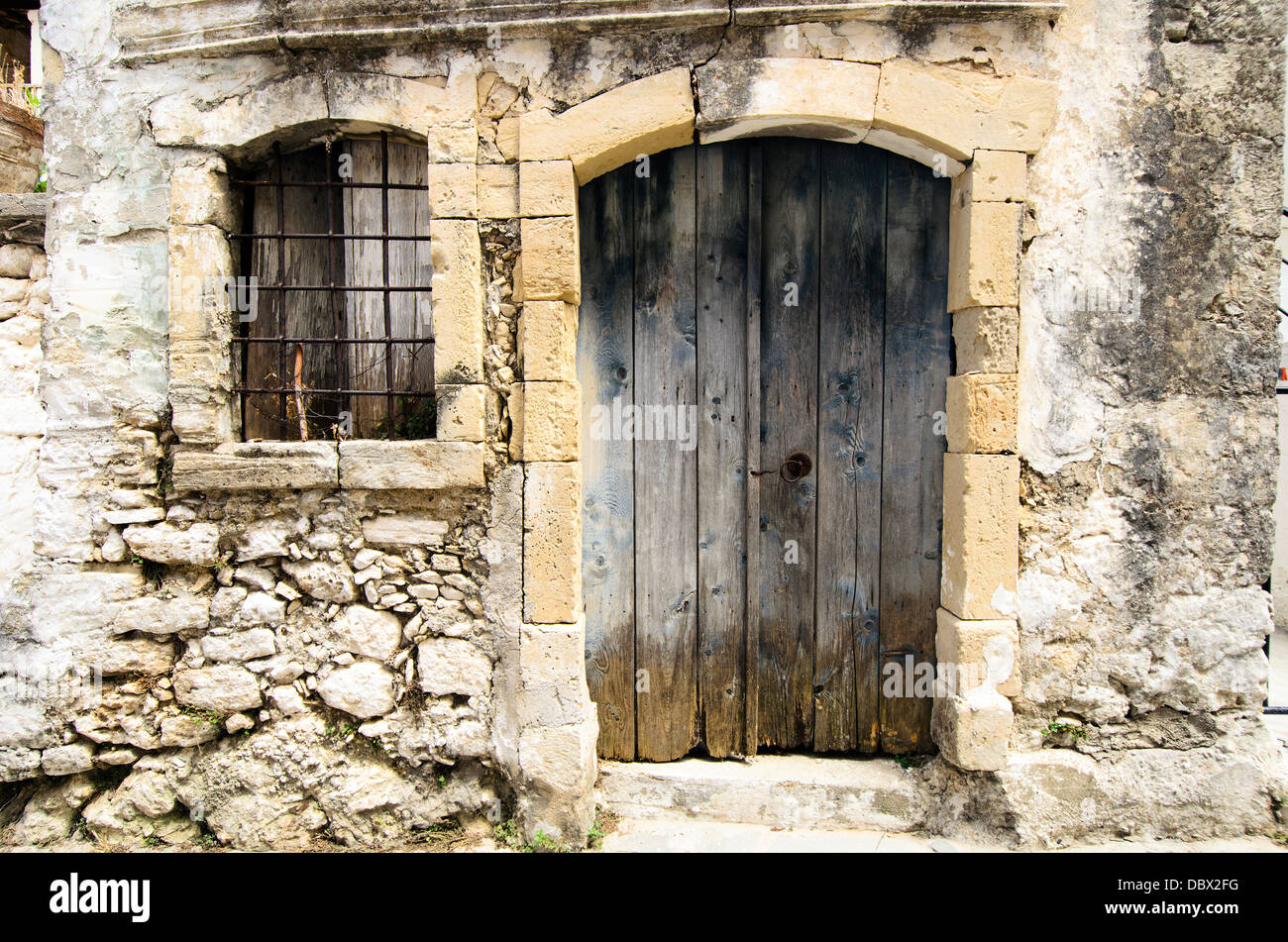 Window door in old wrecked hi-res stock photography and images - Alamy