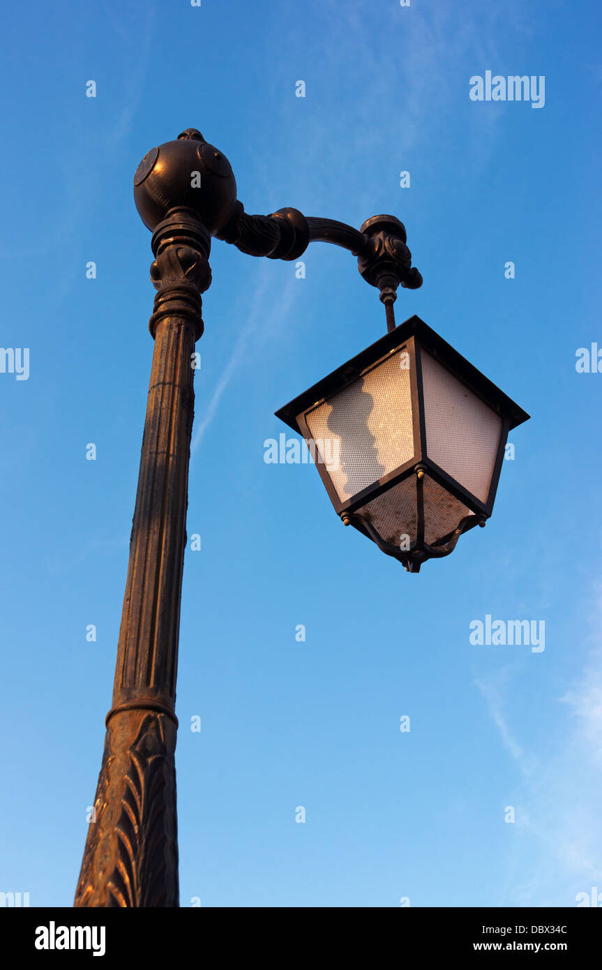 Electric lamppost hi-res stock photography and images - Alamy