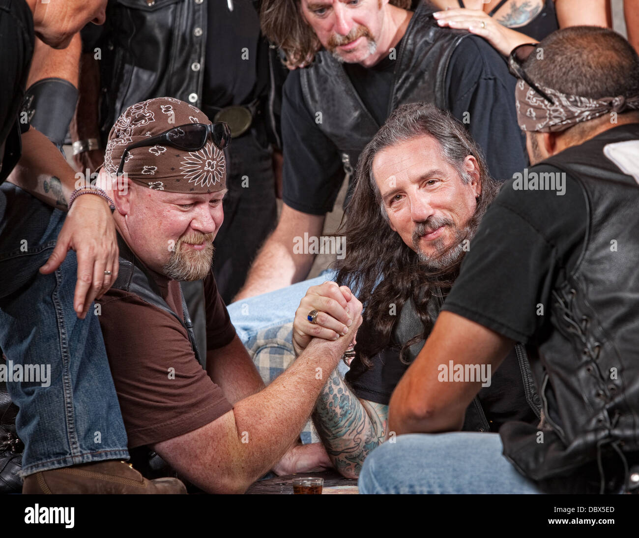 Tough Men Arm Wrestling Stock Photo - Alamy