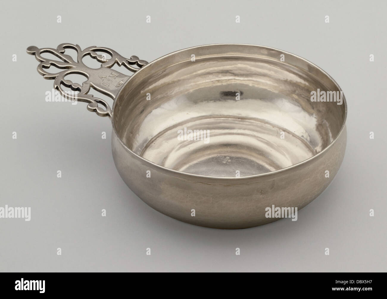 Porringer hi-res stock photography and images - Alamy