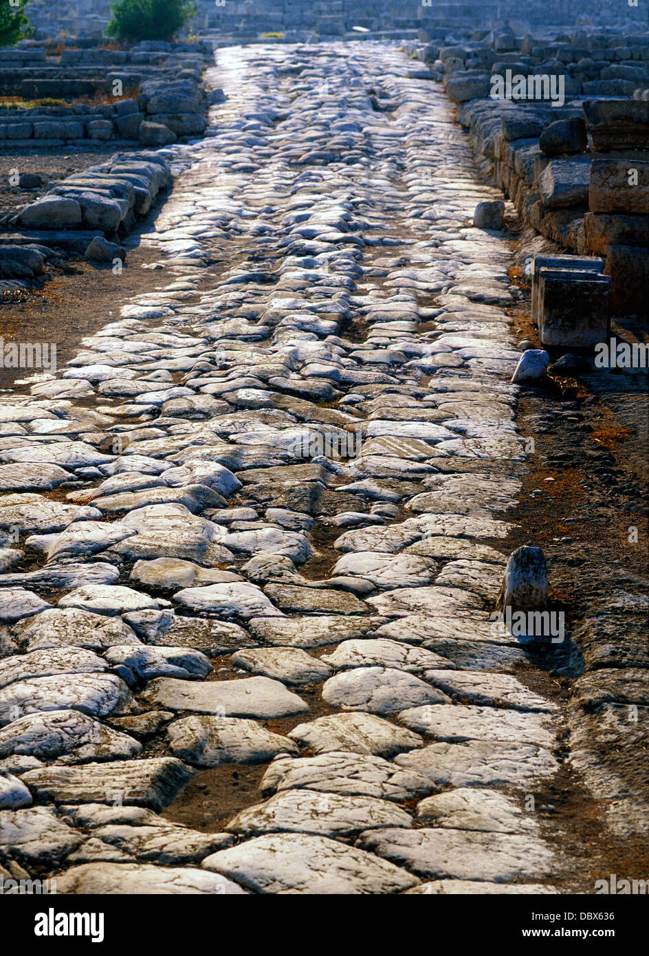 Mezzogiorno road hi-res stock photography and images - Alamy