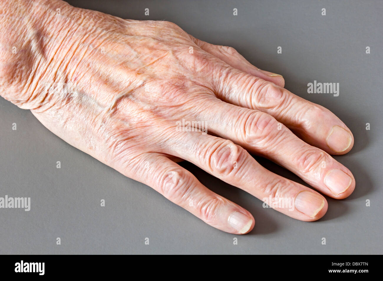 Hand of women hi-res stock photography and images - Alamy