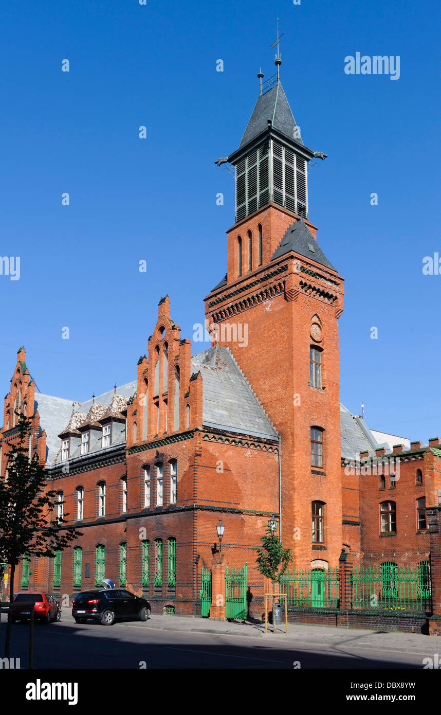 Neo gothic post office hi-res stock photography and images - Alamy