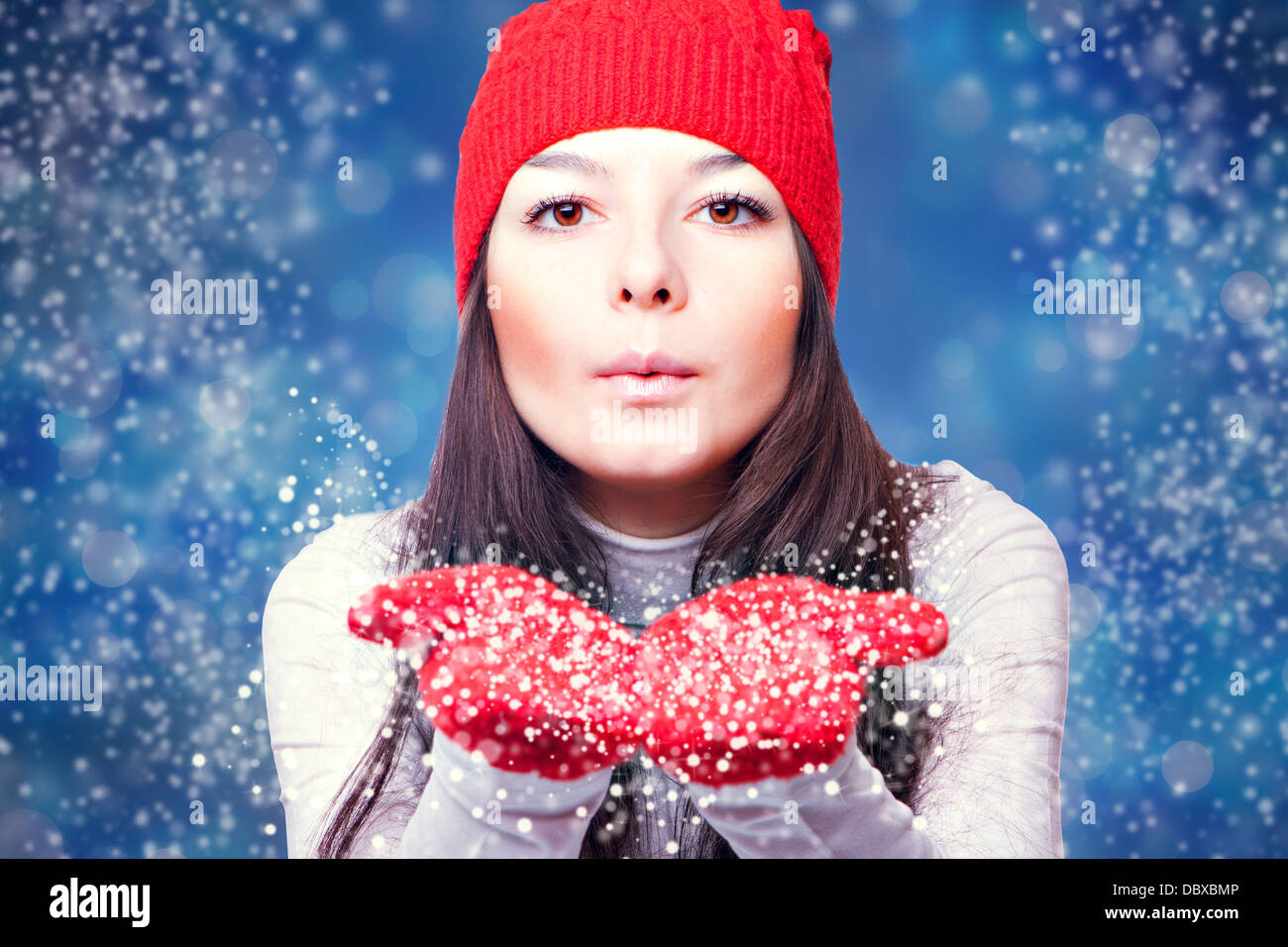 Blue mitten snow hi-res stock photography and images - Alamy