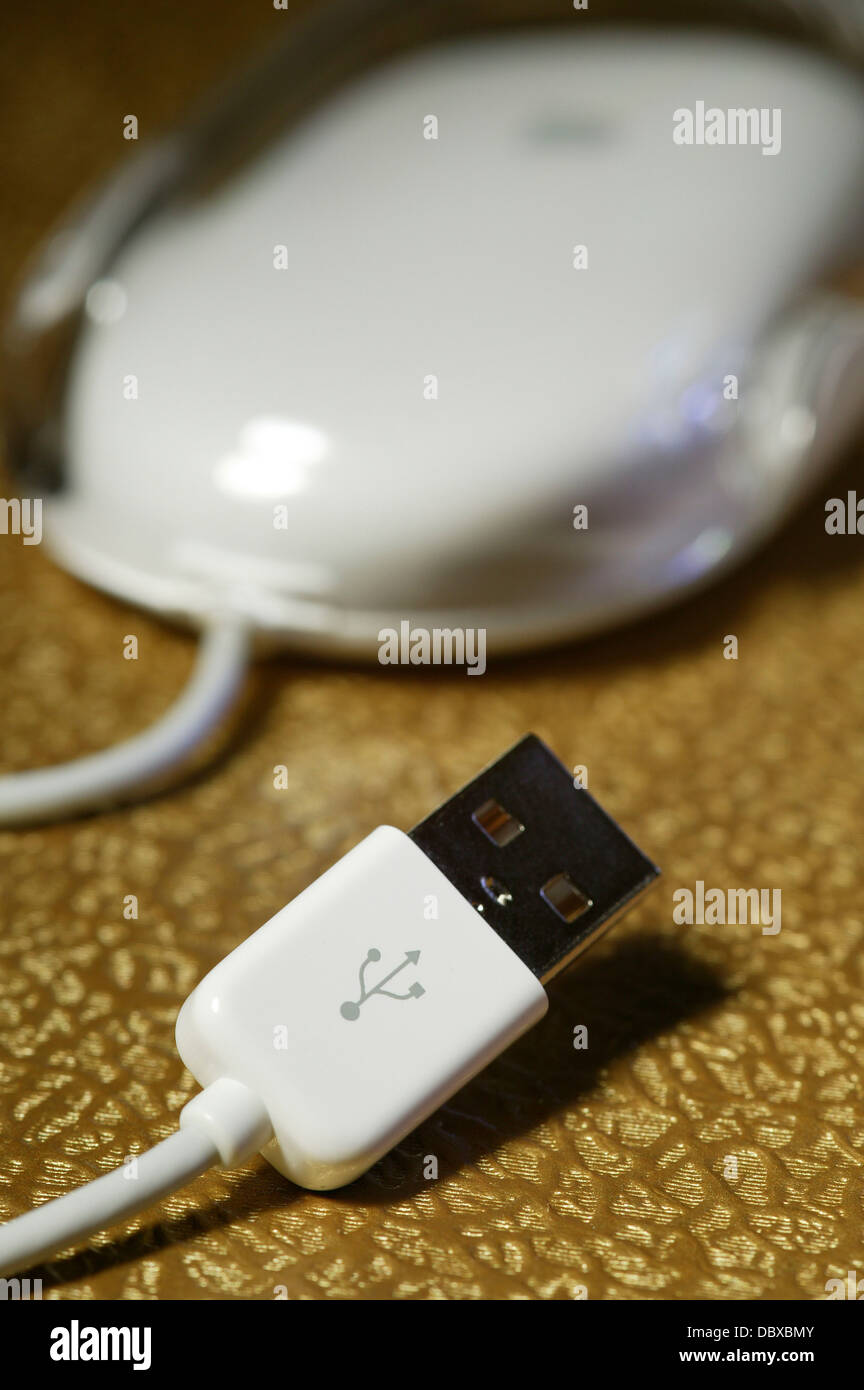 Vintage computer mouse hi-res stock photography and images - Alamy
