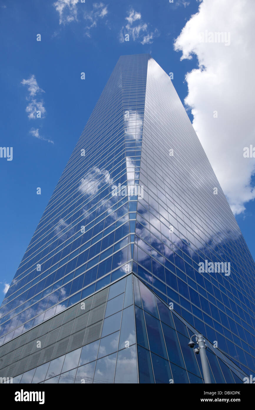 skyscraper crystal cloudy Stock Photo - Alamy