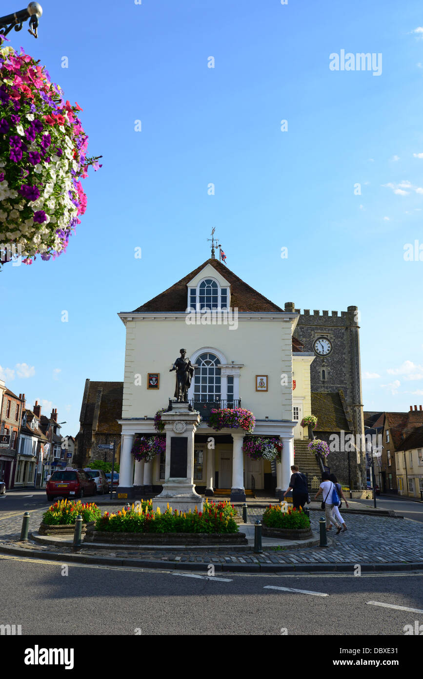 Wallingford oxfordshire town centre hi-res stock photography and images ...