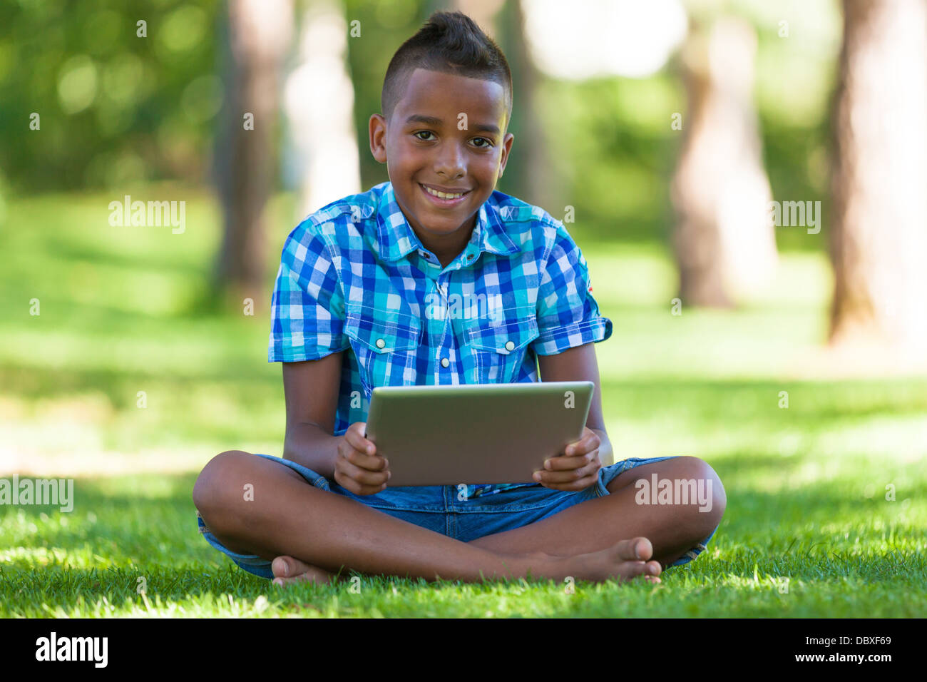 Tactile reading hi-res stock photography and images - Alamy