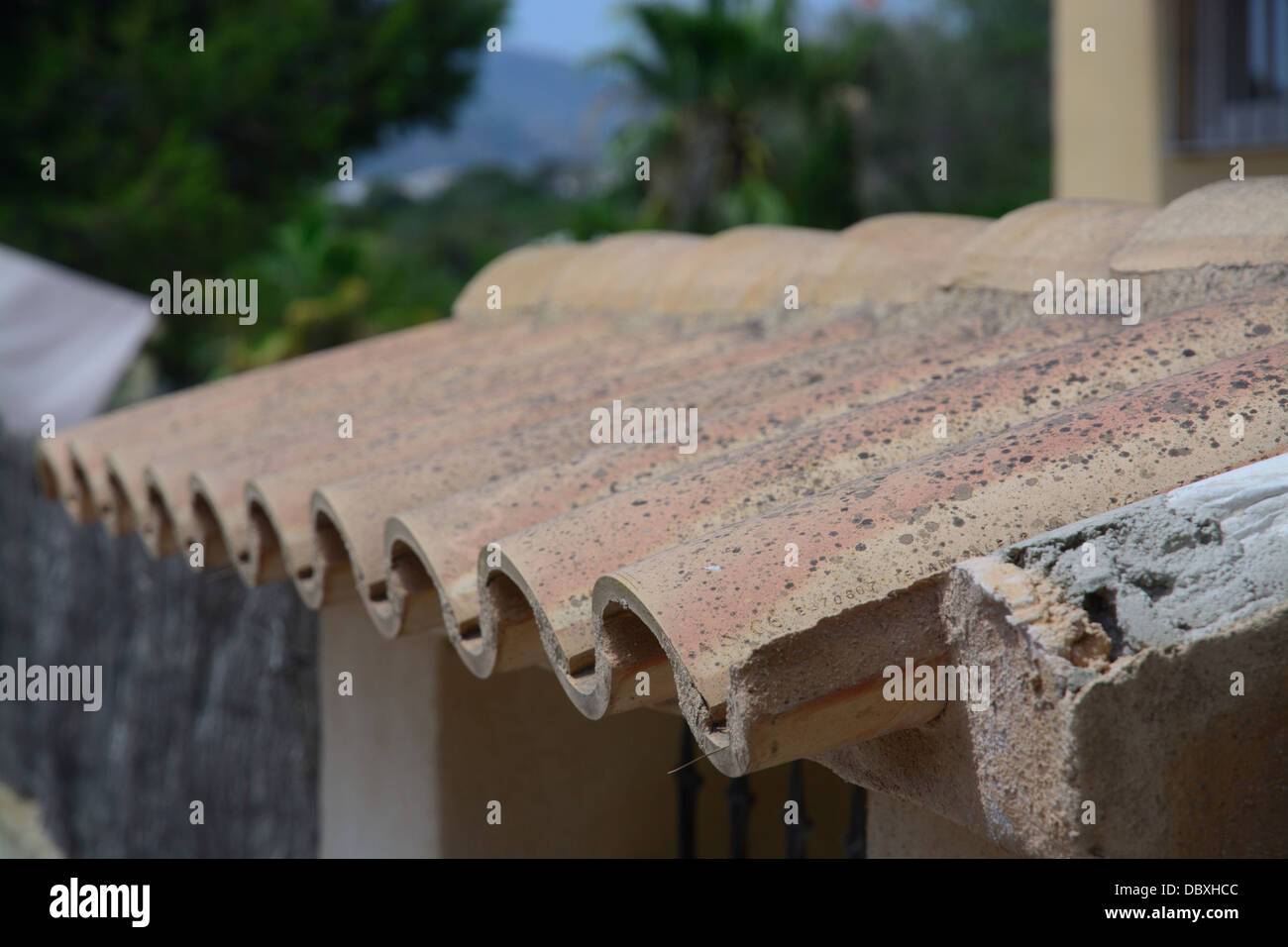 Spanish roof tiles hi-res stock photography and images - Alamy