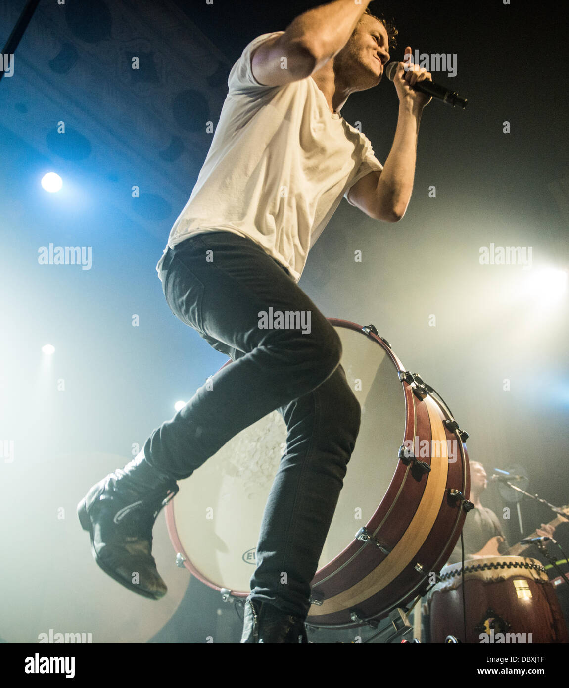Metro chicago concert hi-res stock photography and images - Alamy