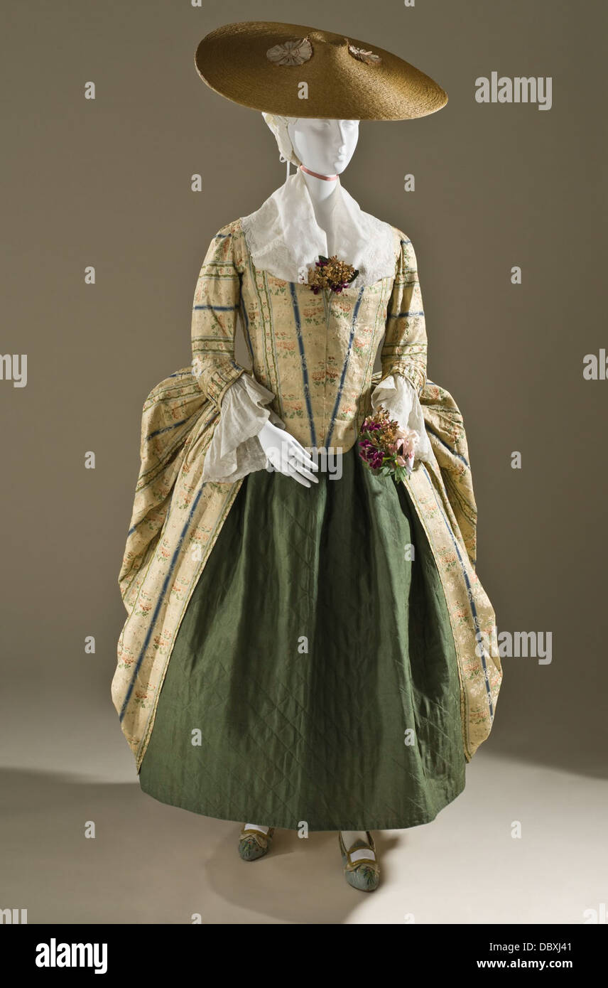 Polonaise gown hi-res stock photography and images - Alamy