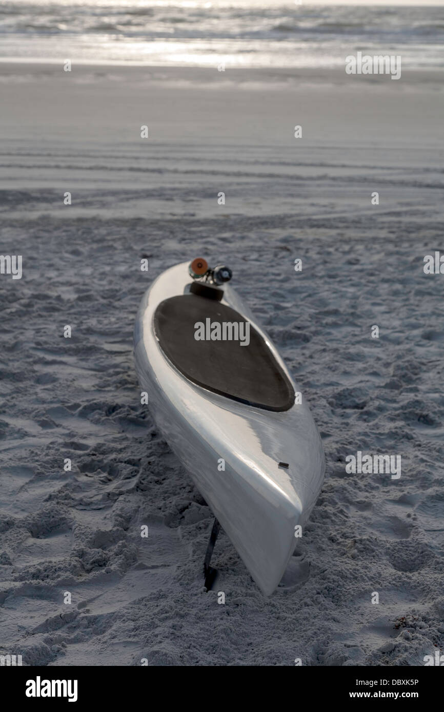 White ocean hi-res stock photography and images - Alamy