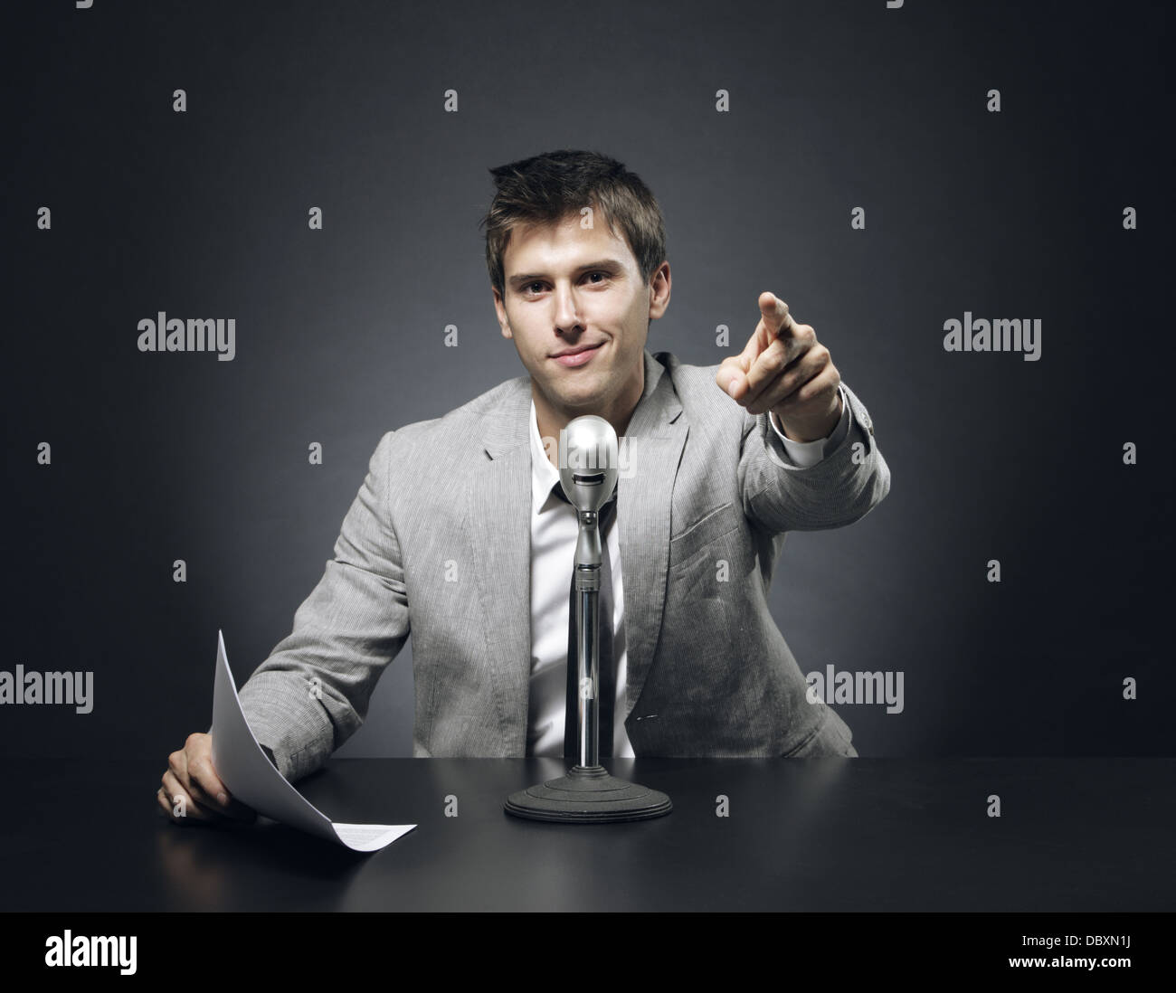 Anchorman hi-res stock photography and images - Alamy