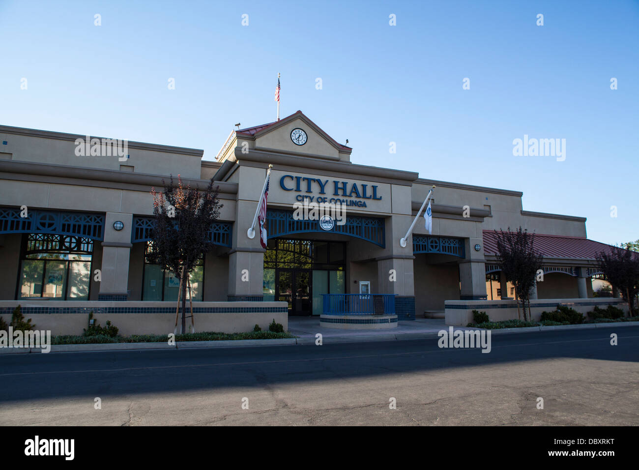 The Coalinga California City Hall Stock Photo - Alamy