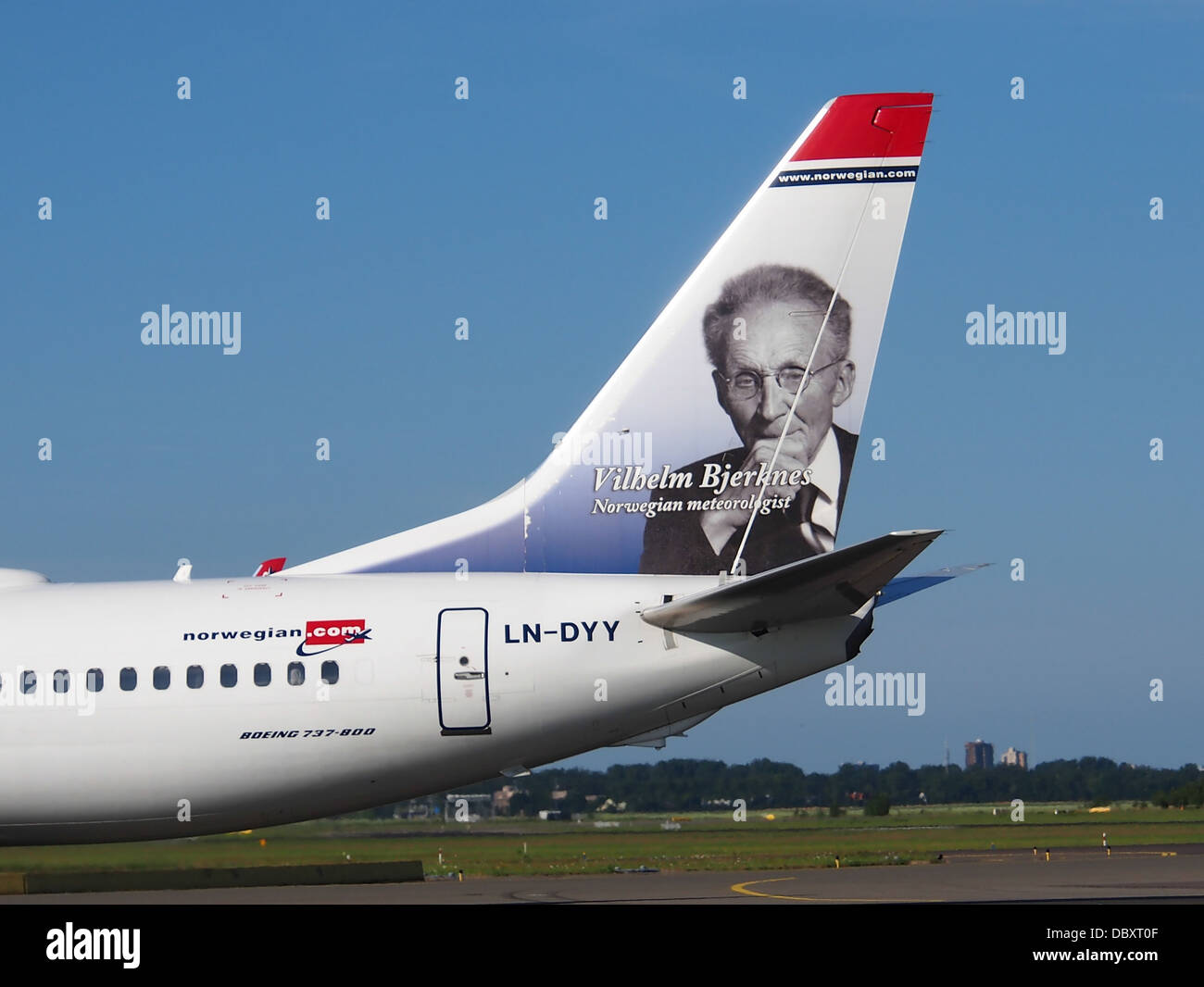 LN-DYY, a Boeing 737-8JP in Vilhelm Bjerknes livery, taxis at Schiphol ...
