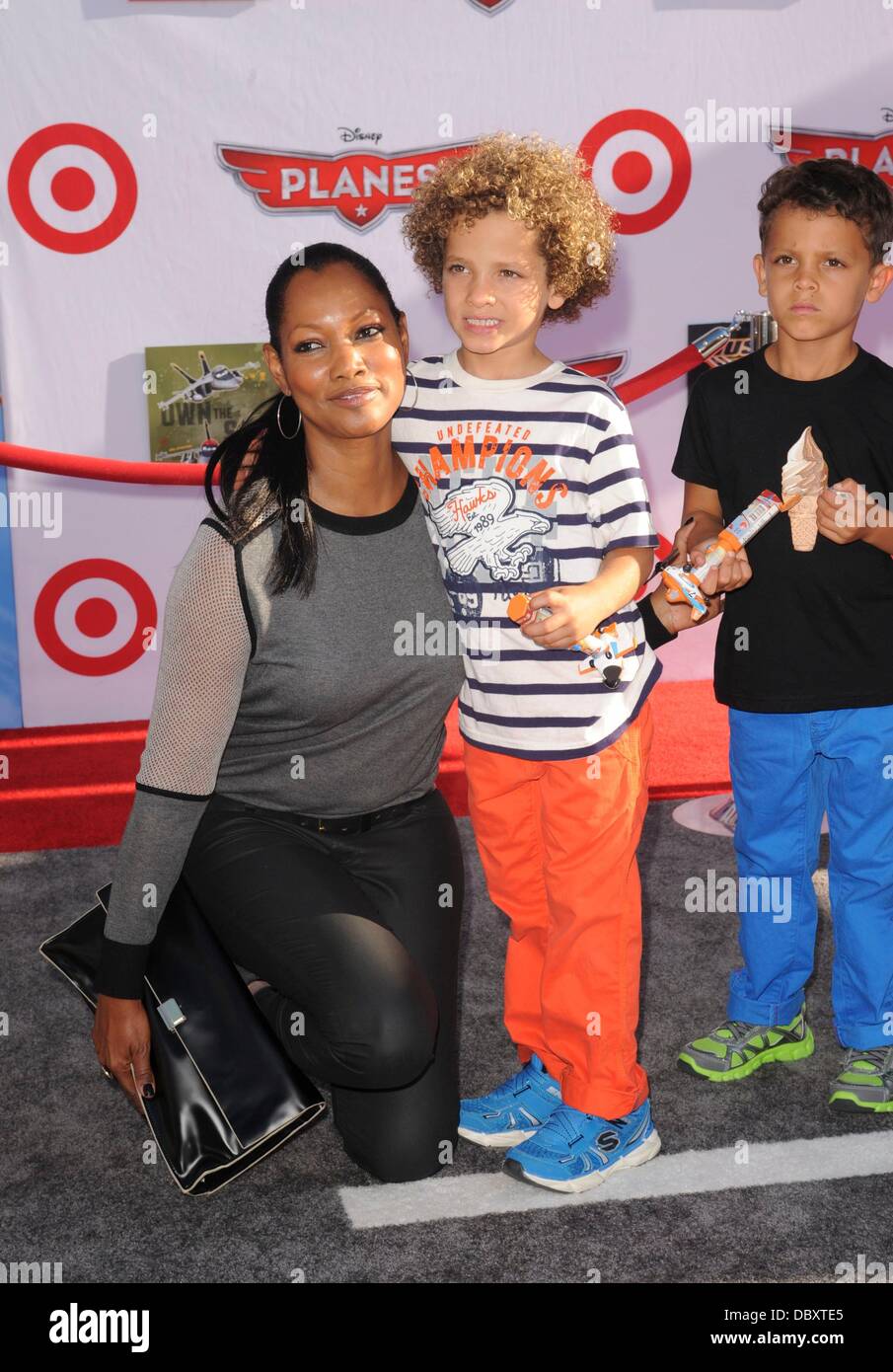 Saunders thomas hi-res stock photography and images - Alamy