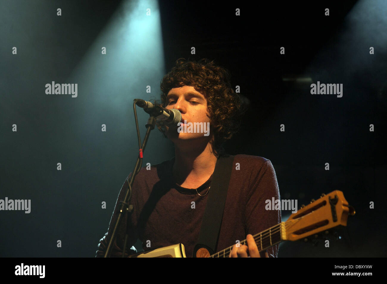 The kooks luke hi-res stock photography and images - Alamy