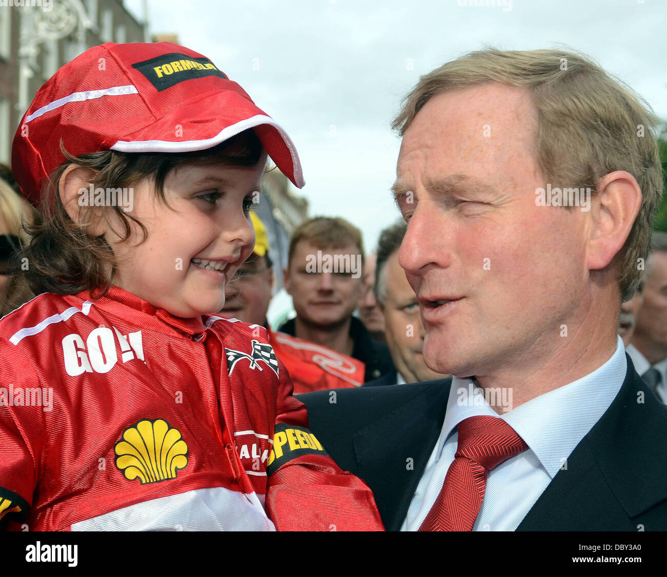 Enda Kenny with Molly Flanagan Taoiseach Enda Kenny launches Cannonball ...