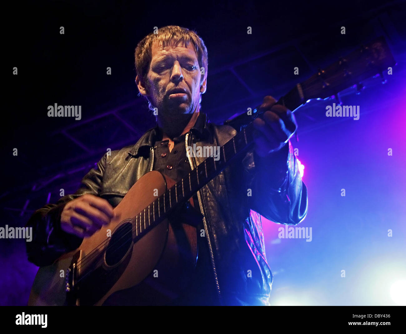 Lee Mavers The La's perform the last of their stripped down concerts at ...