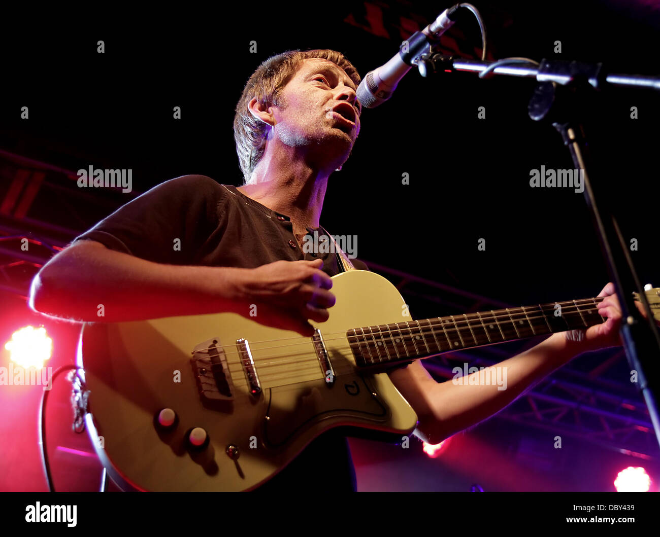 Lee Mavers The La's perform the last of their stripped down concerts at ...