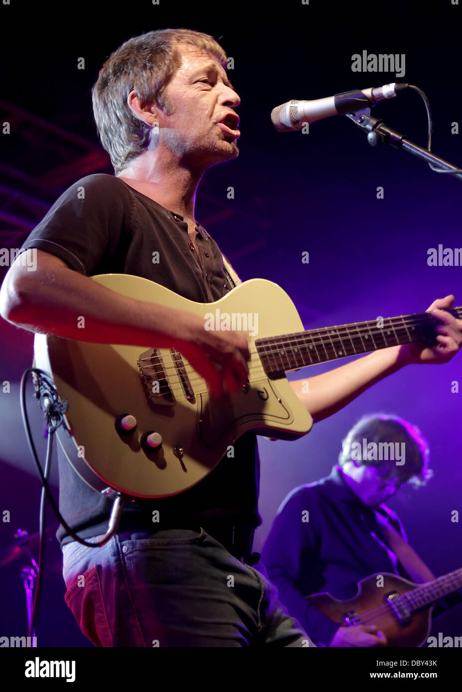 Lee mavers las perform last hi-res stock photography and images - Alamy