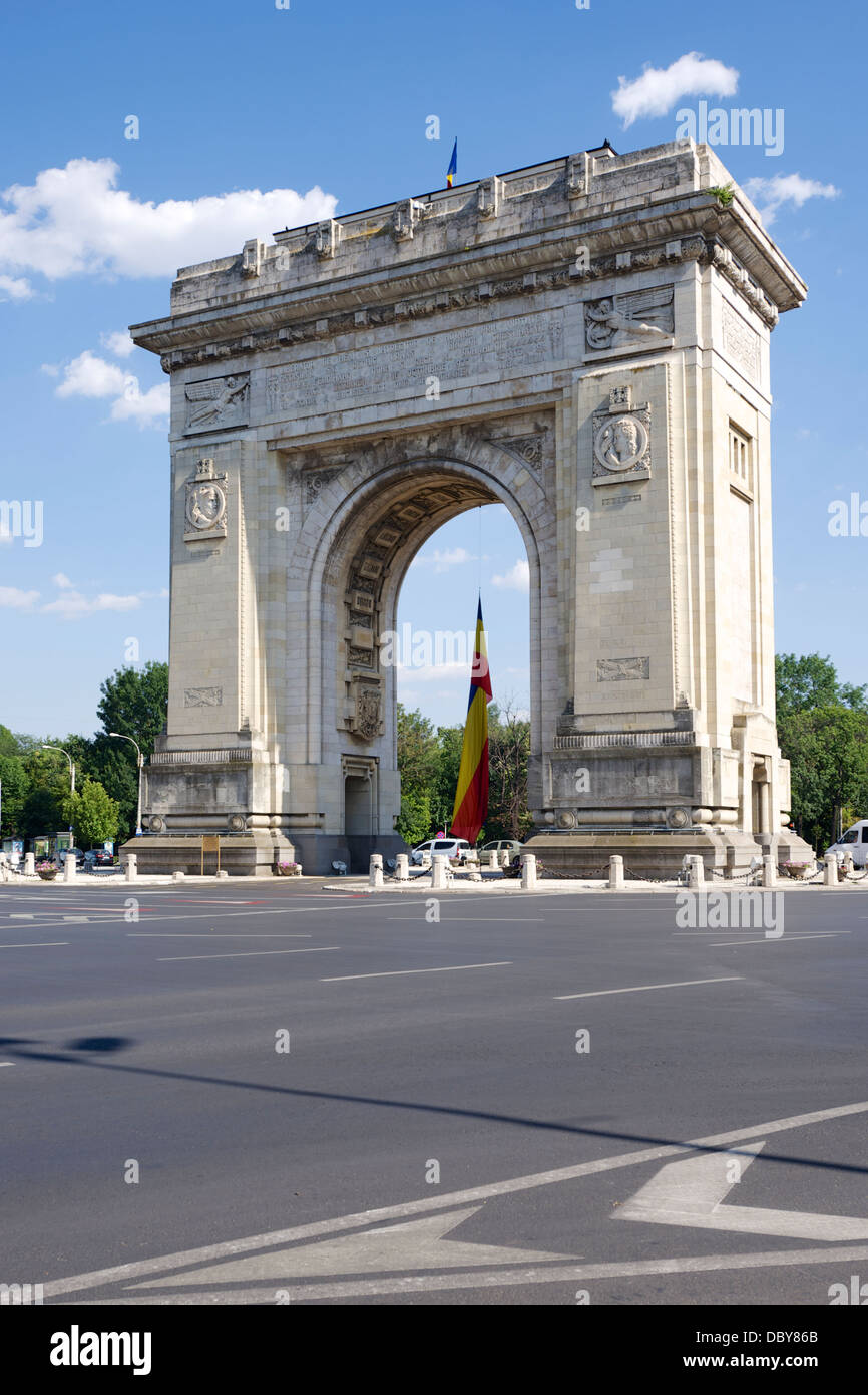 Arch triumph bucharest romania hi-res stock photography and images - Alamy