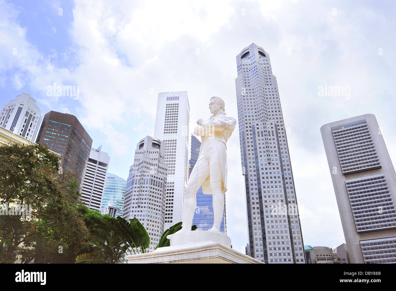 Statue of Sir Tomas Stamford Raffles - best known for his founding of ...
