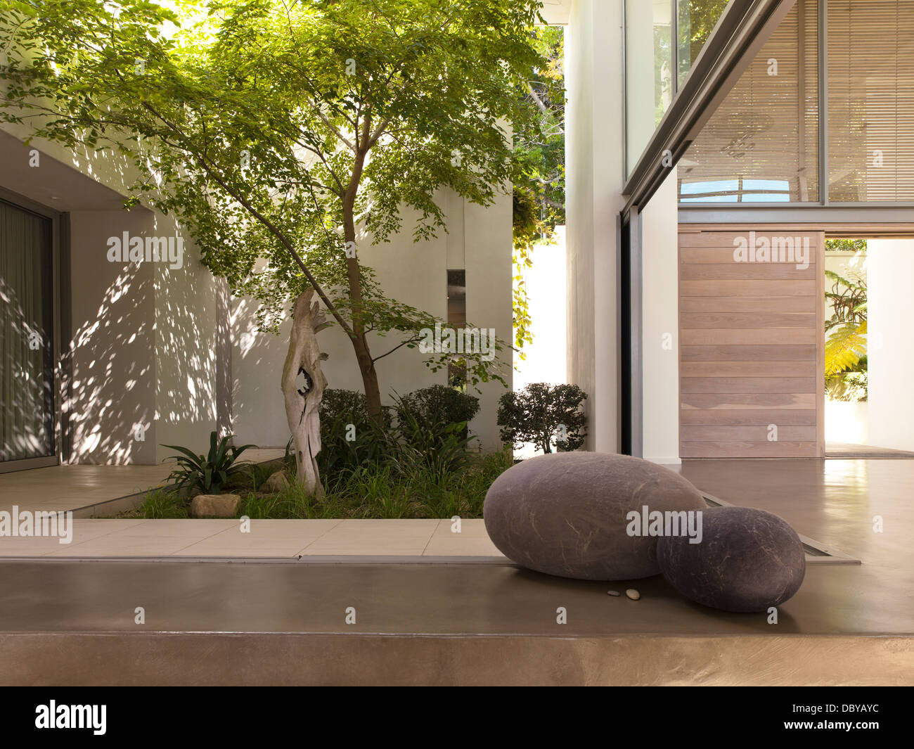 Courtyard of modern house Stock Photo - Alamy