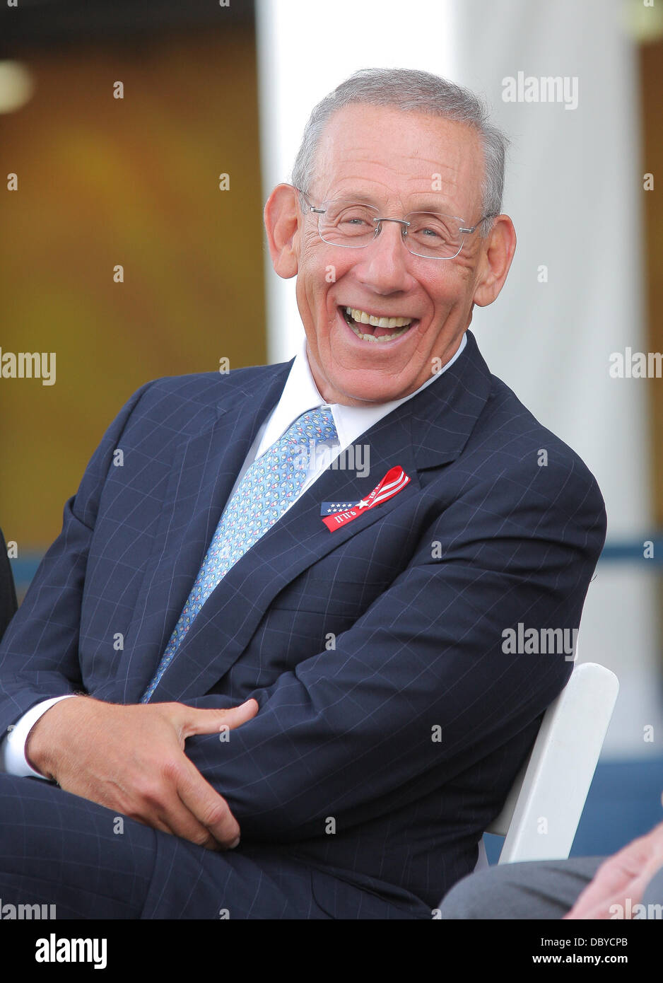Stephen Ross Statue dedication for Joe Robbie before the Miami Dolphins ...