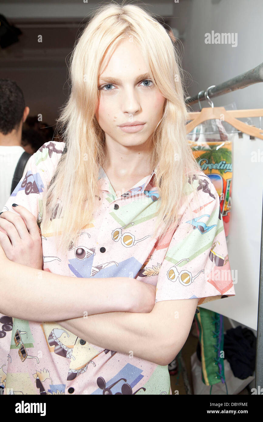 Androgynous Female Models 905 Androgynous Model Stock Photos, High Res