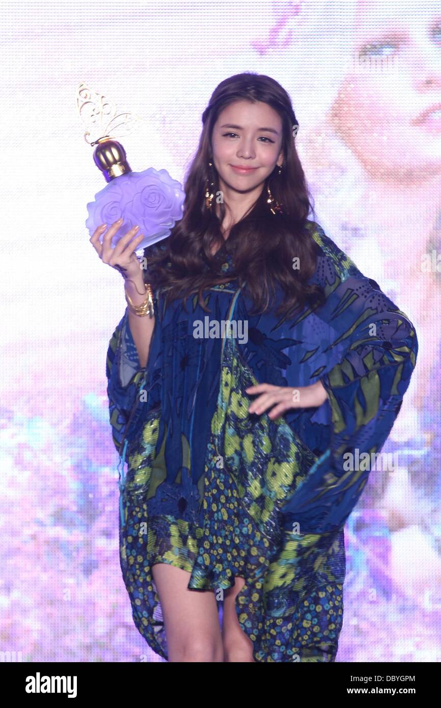 Taipei, China. 5th Aug, 2013. Model Tia Lee attends new product press ...
