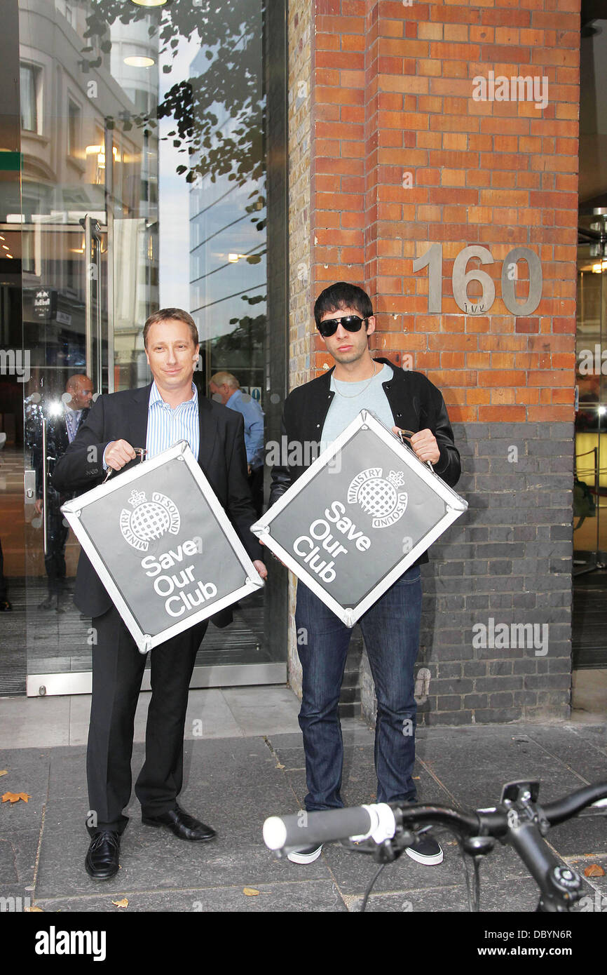 Rapper Example, real name Elliot Gleave, and Ministry of Sound CEO ...