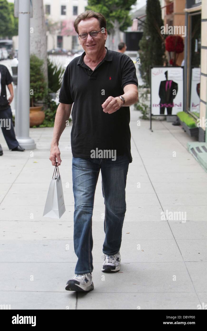 James Woods leaves Louis Licari in Beverly Hills Los Angeles ...
