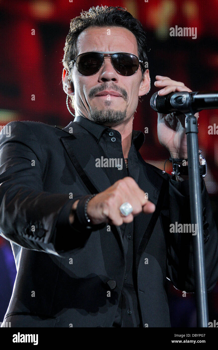 Marc Anthony performing live at the American Airlines Arena Miami ...