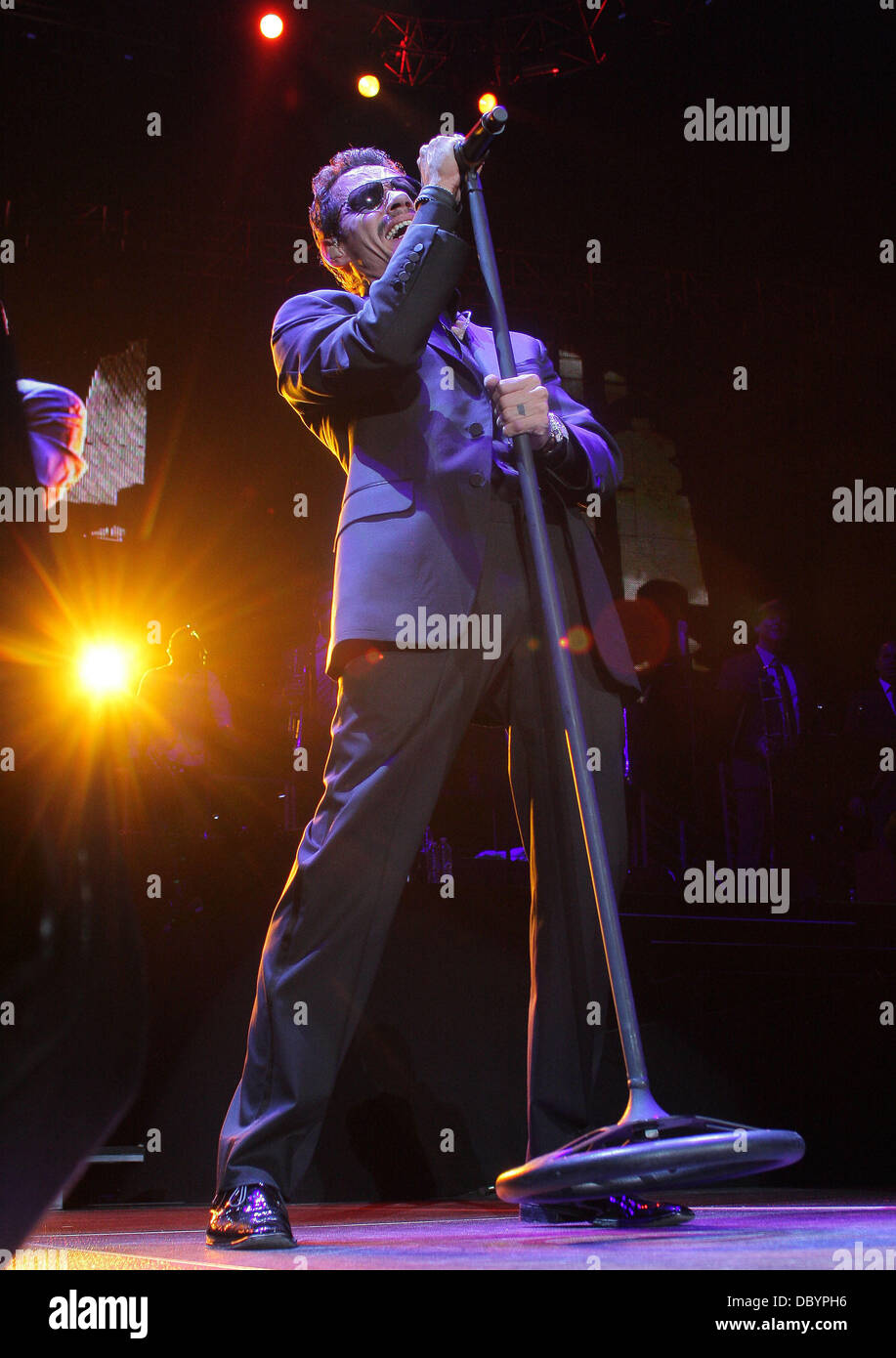 Marc Anthony performing live at the American Airlines Arena Miami ...