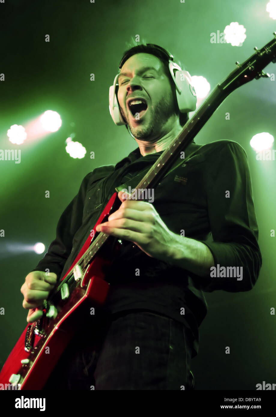 Paul Gilbert Mr Big performing at Manchester Academy 2 Manchester ...