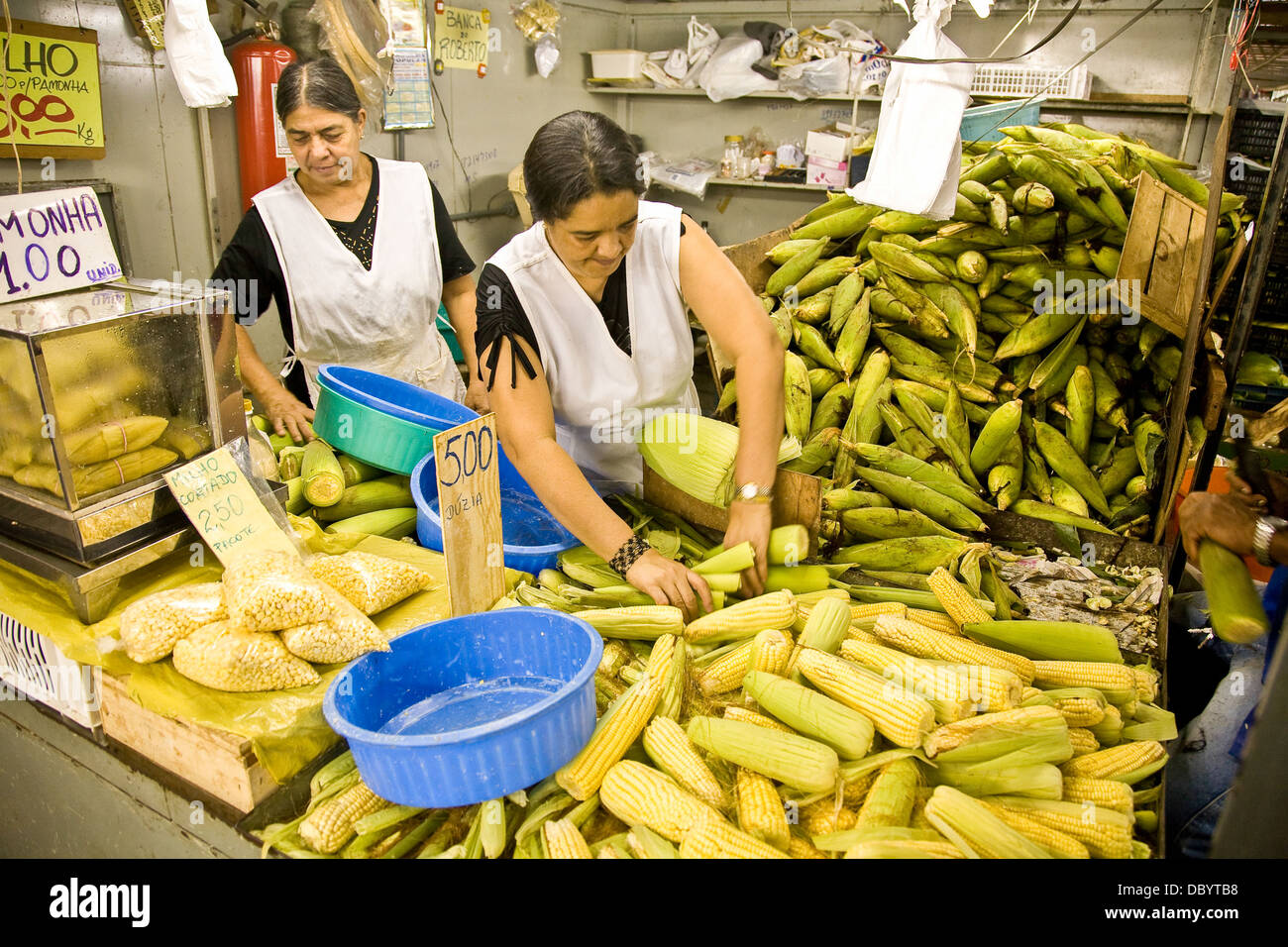Corn is sold in a small market in Brasília, Brazil Stock Photo - Alamy
