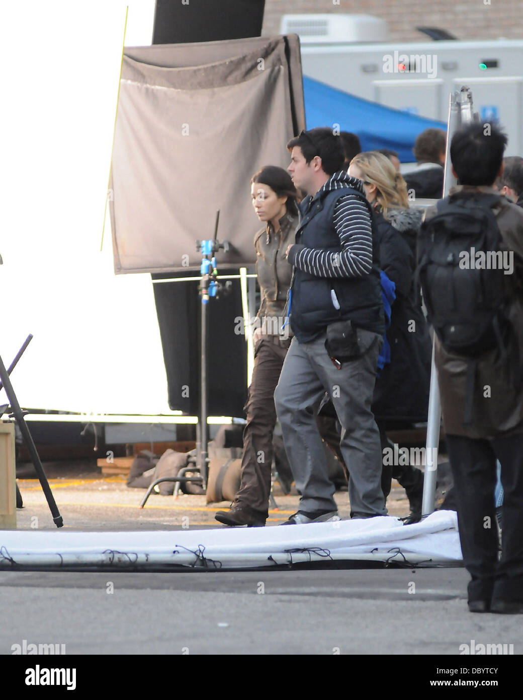 Jessica Biel on the set of 'Total Recall' in downtown Toronto Toronto ...