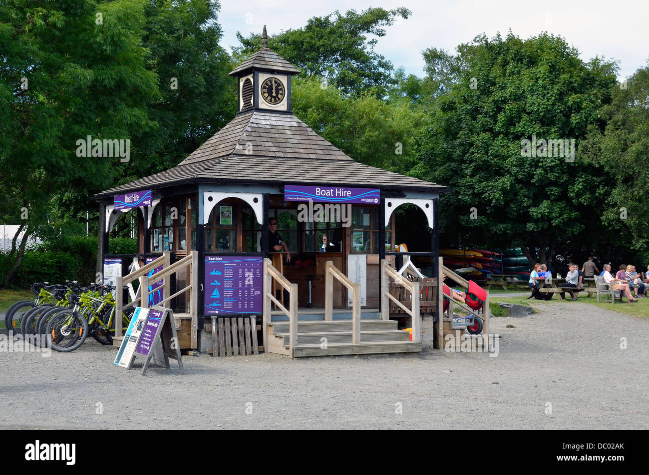 Coniston boat hire hi-res stock photography and images - Alamy