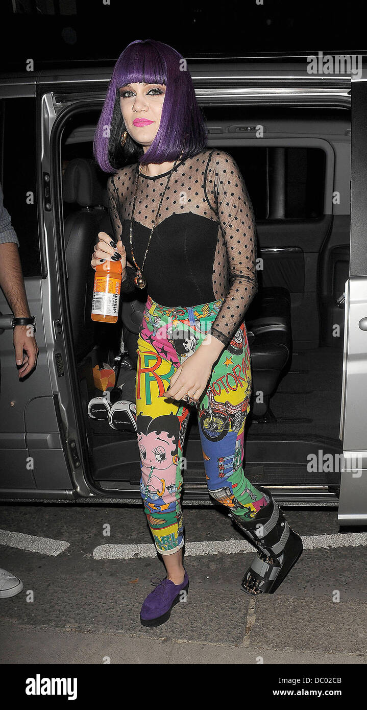 Jessica Cornish aka Jessie J London Fashion Week Spring/Summer 2012 ...