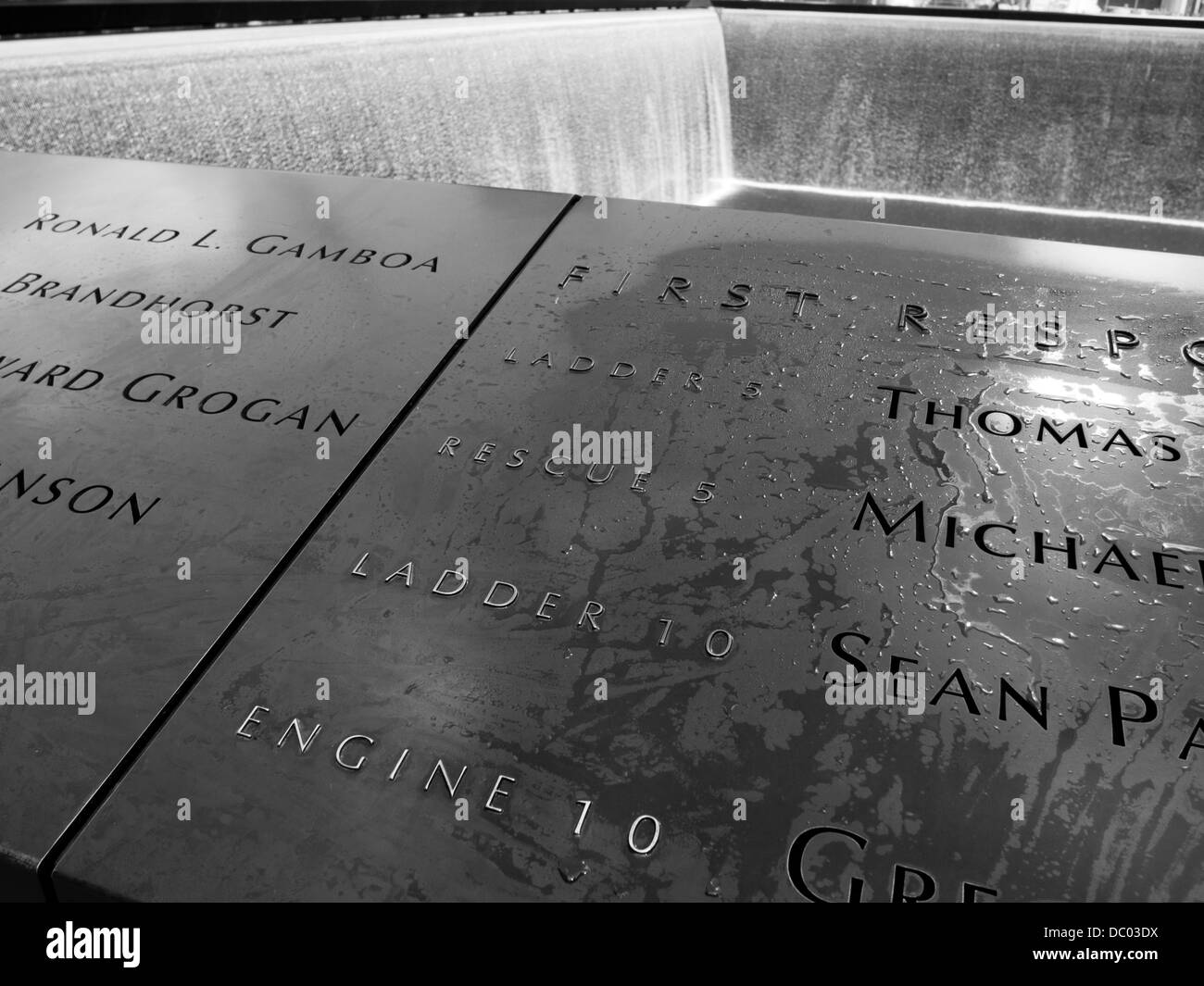 Black and White of Reflection Pool NYC Stock Photo - Alamy