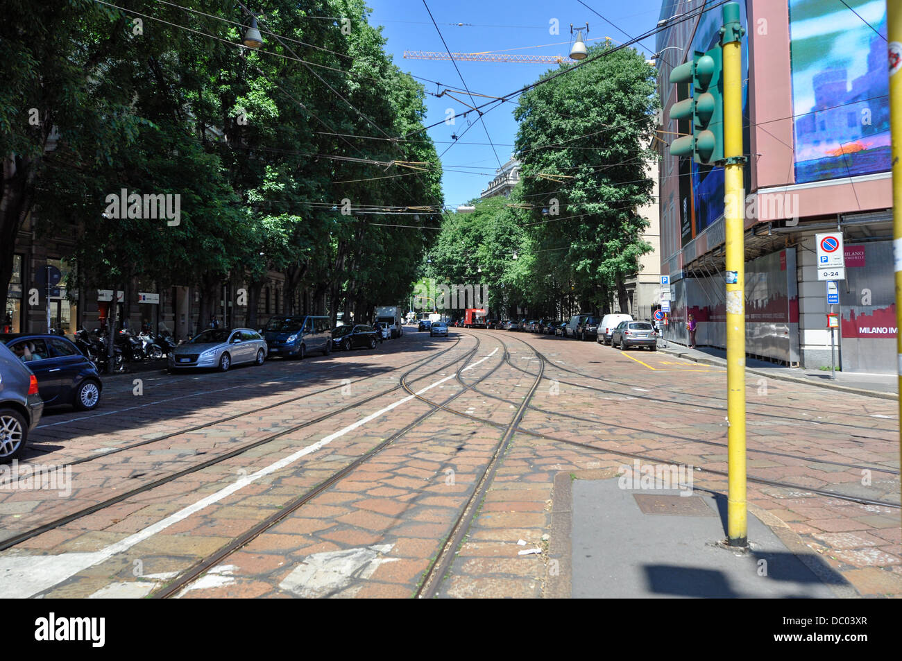 Italy Milan Street Scene Stock Photos & Italy Milan Street Scene Stock ...
