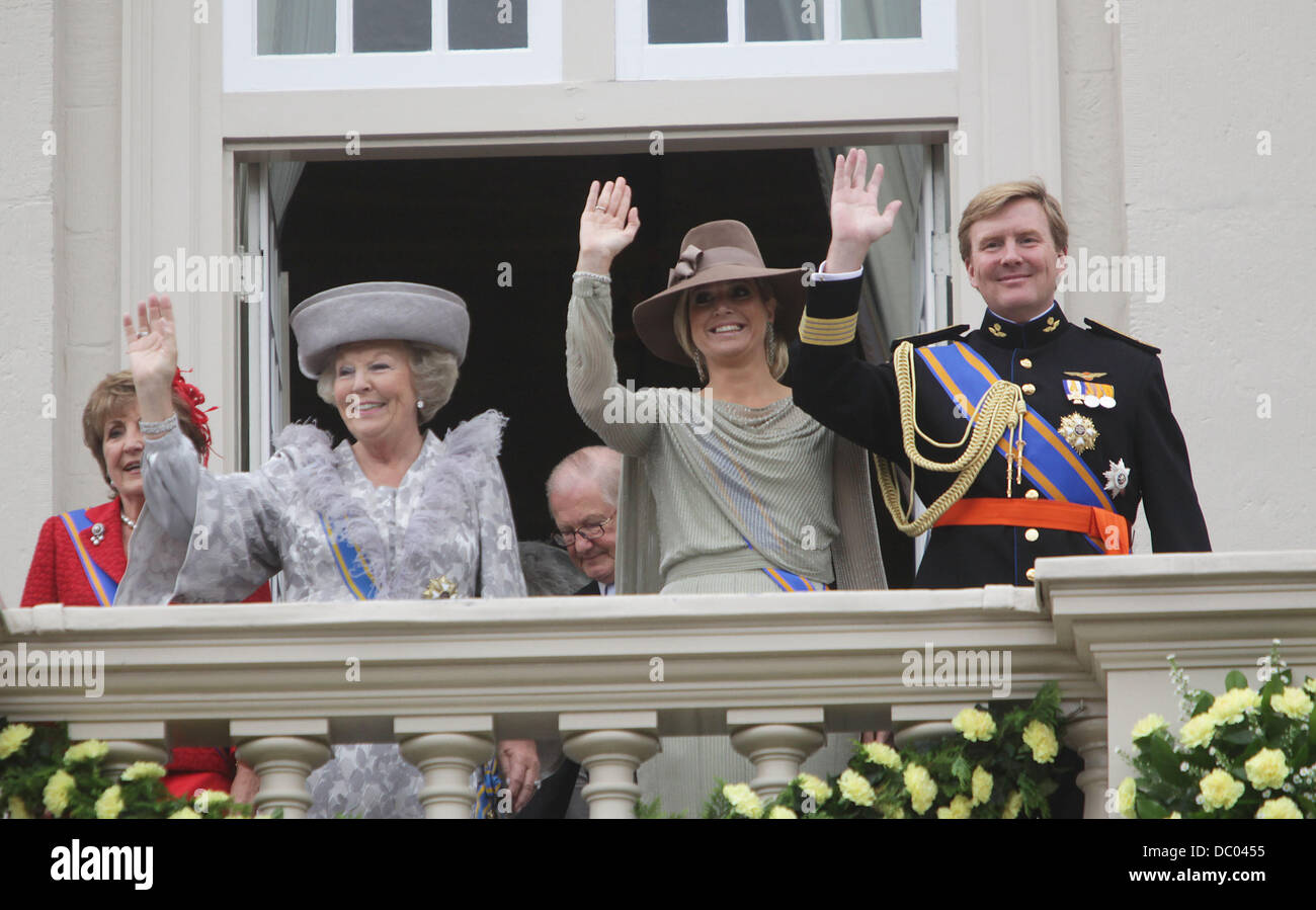 Queen Beatrix, Princess Maxima and Willem-Alexander Prinsjesdag (Prince ...