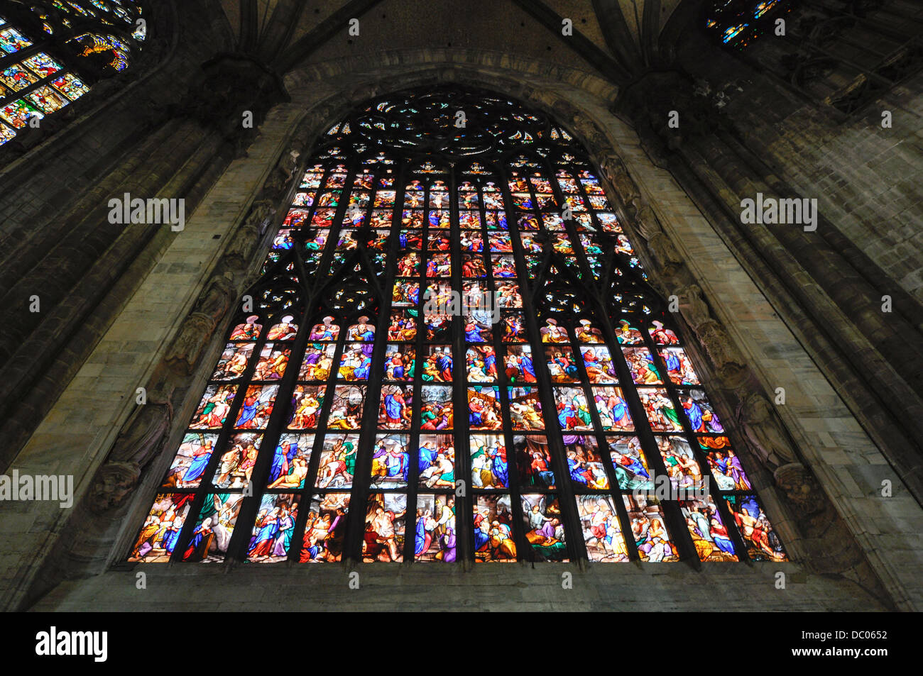 World famous duomo in milan hi-res stock photography and images - Alamy